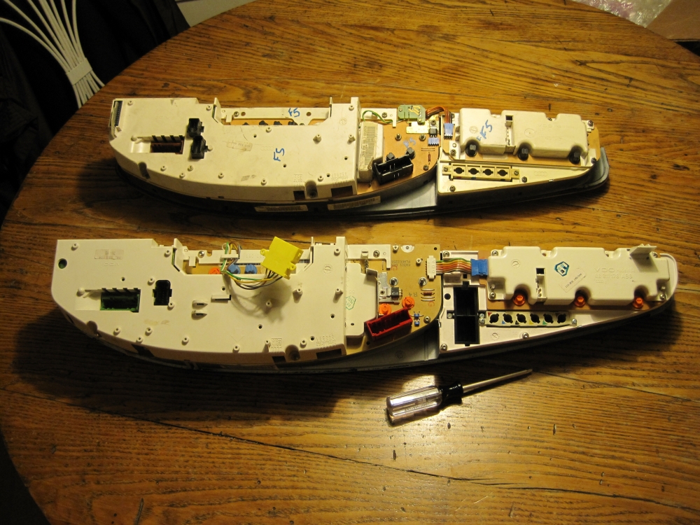 02 full cluster rear compare.JPG